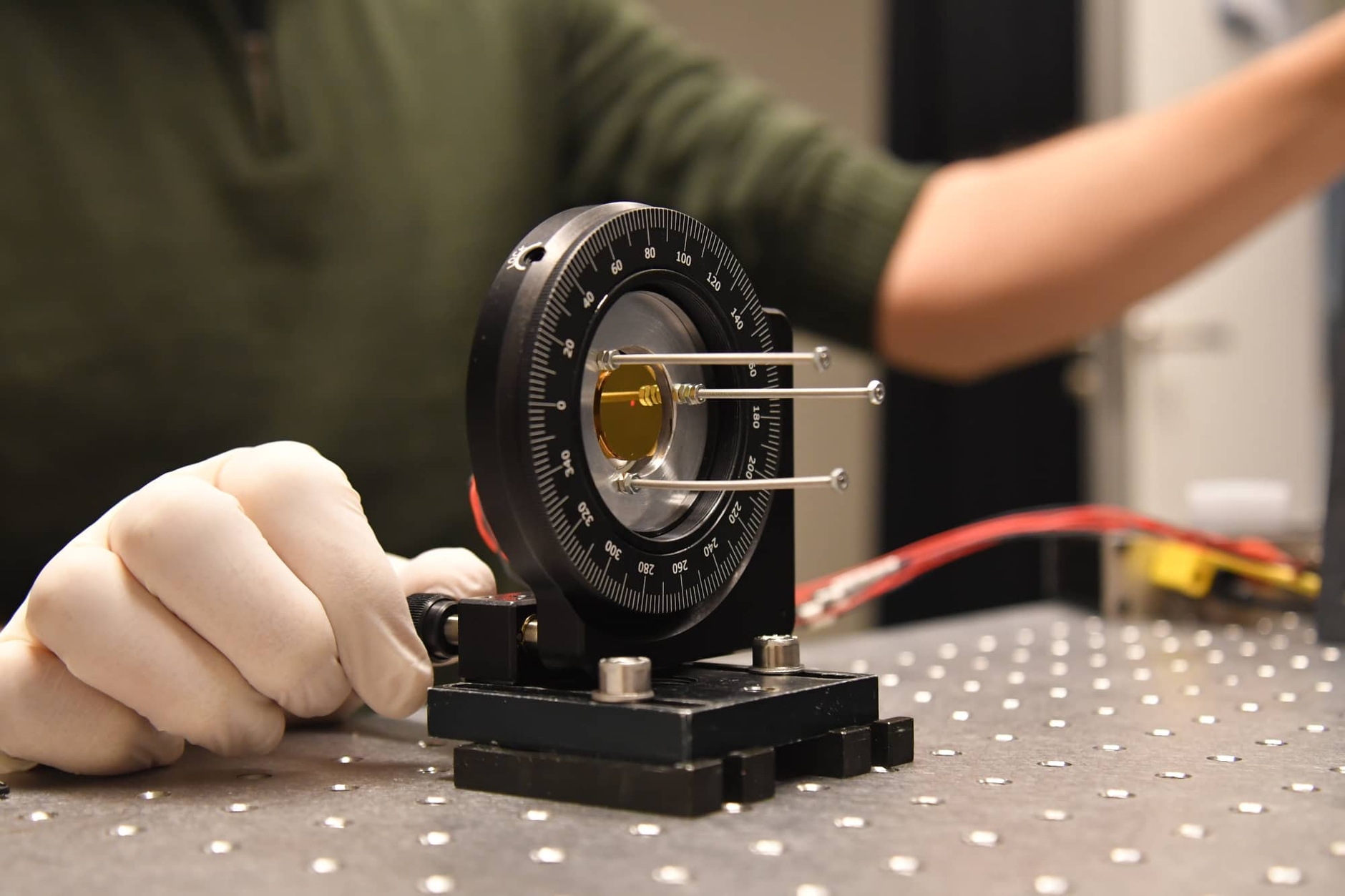 Fine Steering Mirror (FSM)